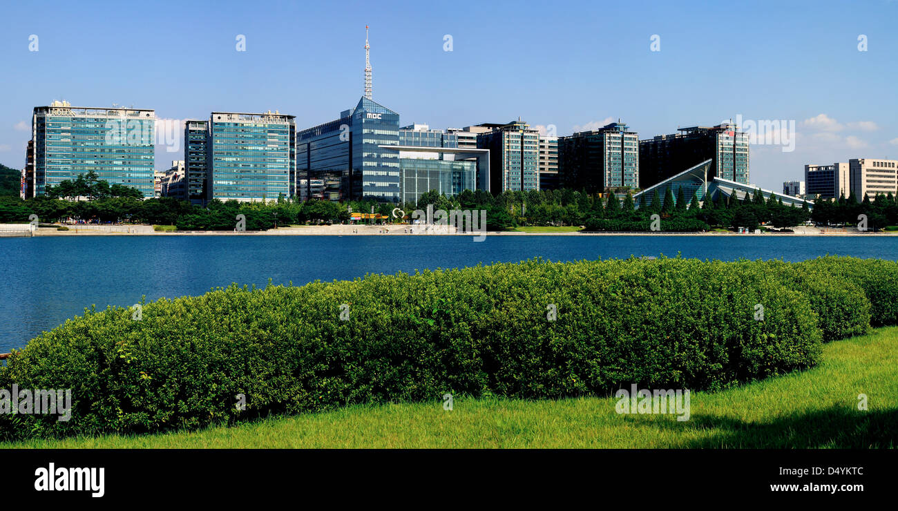 Ilsan Lake Park High Resolution Stock Photography and Images - Alamy