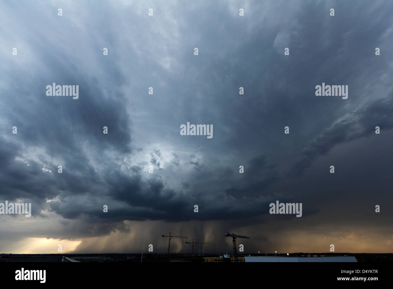 Small intense thunderstorm Stock Photo - Alamy