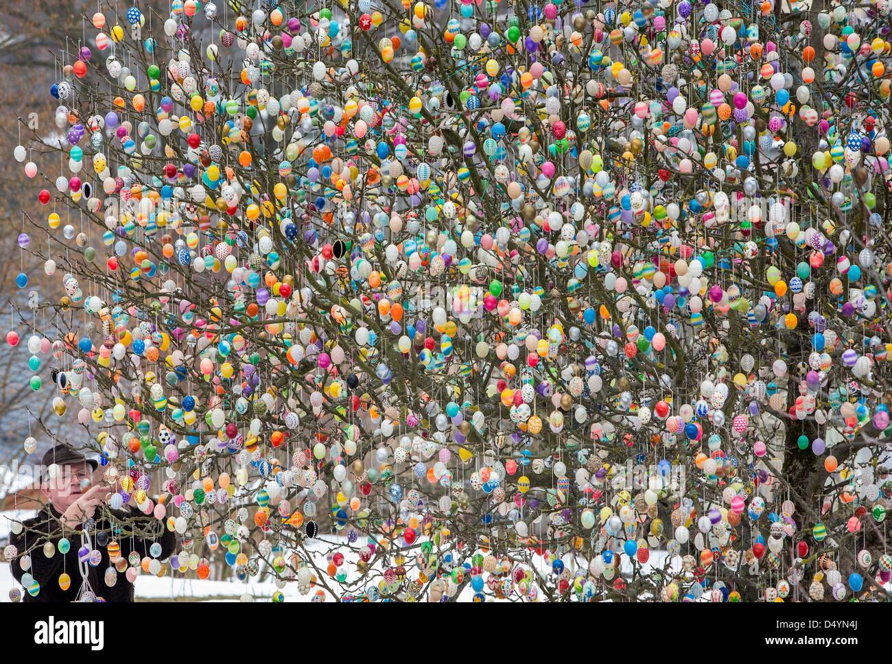 Volker Kraft decorates his Easter egg tree in Saalfeld, Germany, 18 ...