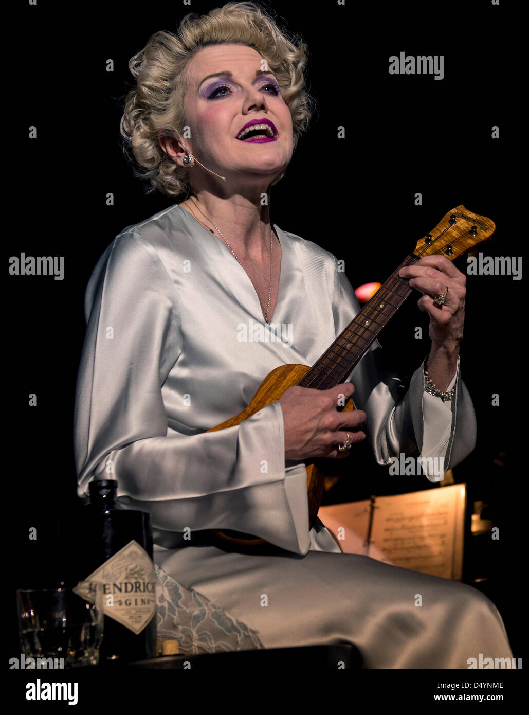 Alison fraser hi-res stock photography and images - Alamy