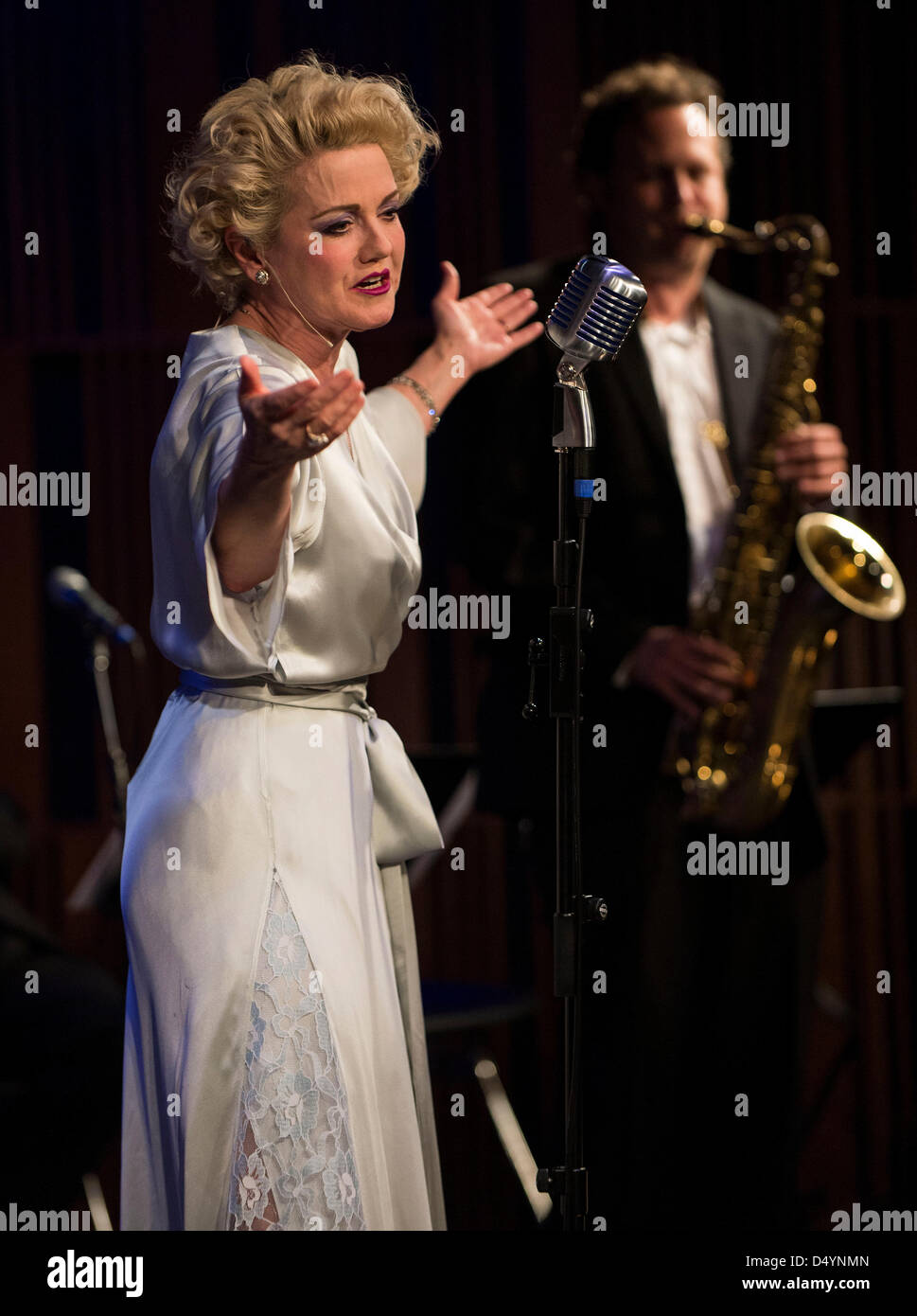 Alison fraser hi-res stock photography and images - Alamy
