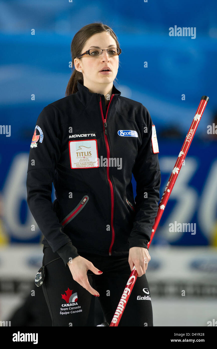 Lisa weagle hi-res stock photography and images - Alamy