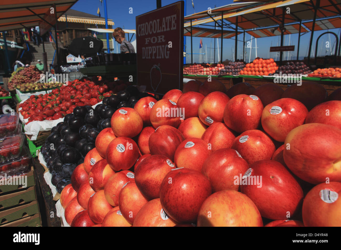 Grocery store line up hi-res stock photography and images - Alamy