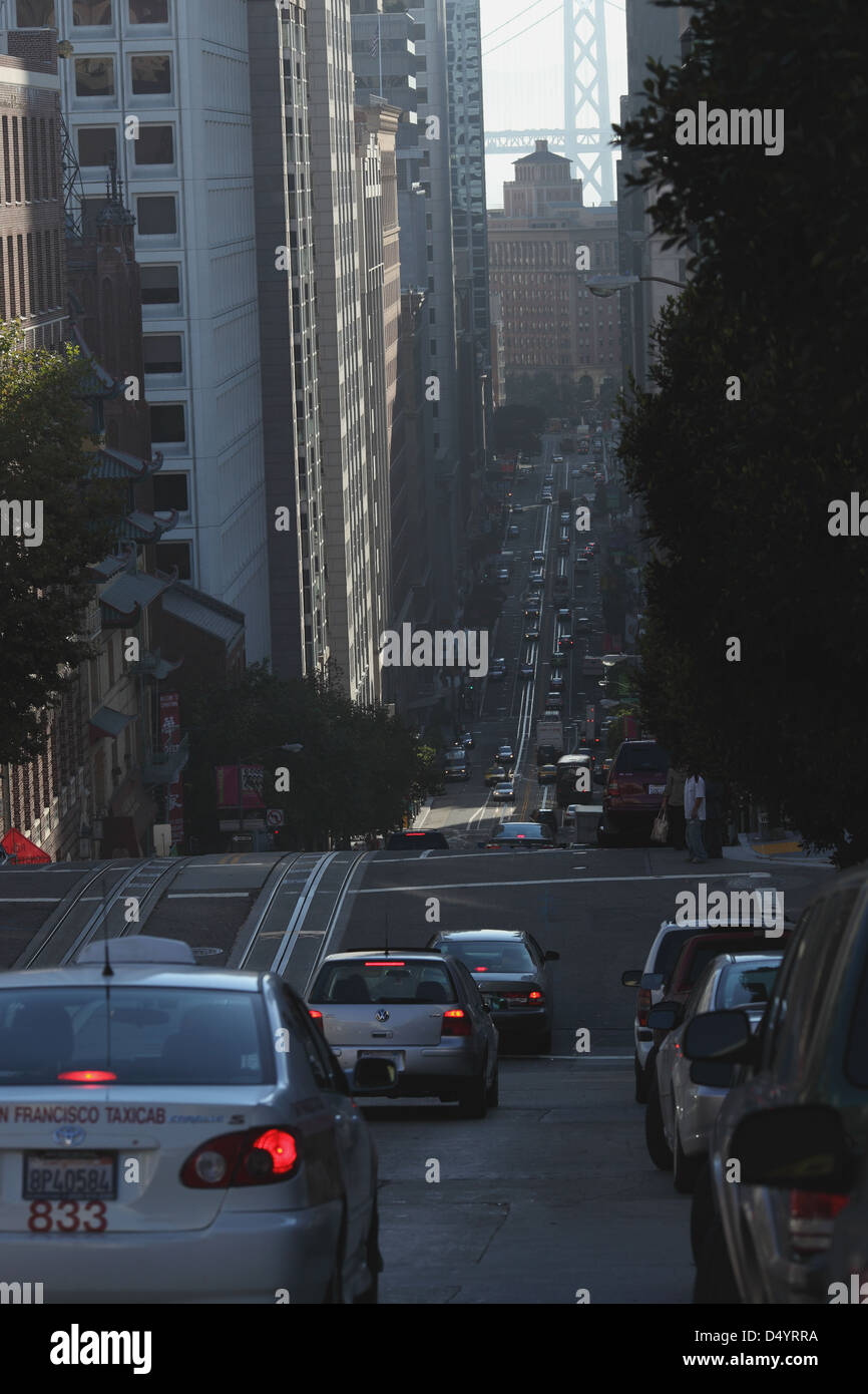 Car in san francisco slope street hi-res stock photography and images ...
