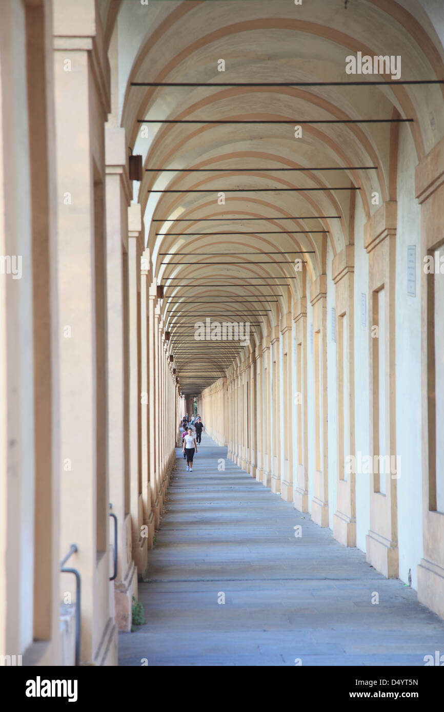 Florence corridor hi-res stock photography and images - Alamy