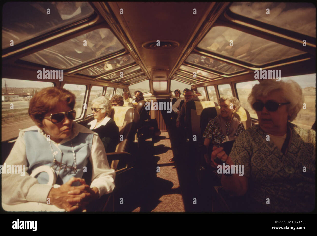 Amtrak train 1970s hi-res stock photography and images - Alamy