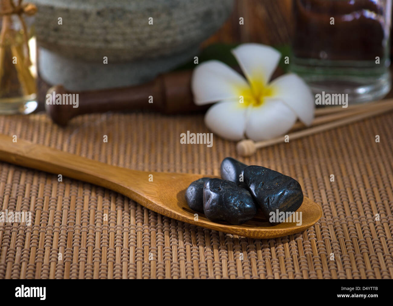 Hot stone massage hi-res stock photography and images - Alamy