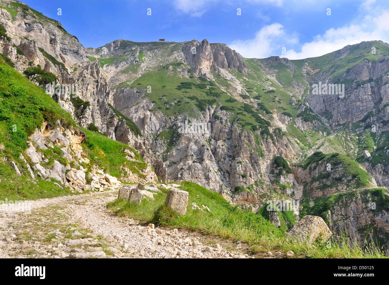 Trekking through mountains hi-res stock photography and images - Alamy