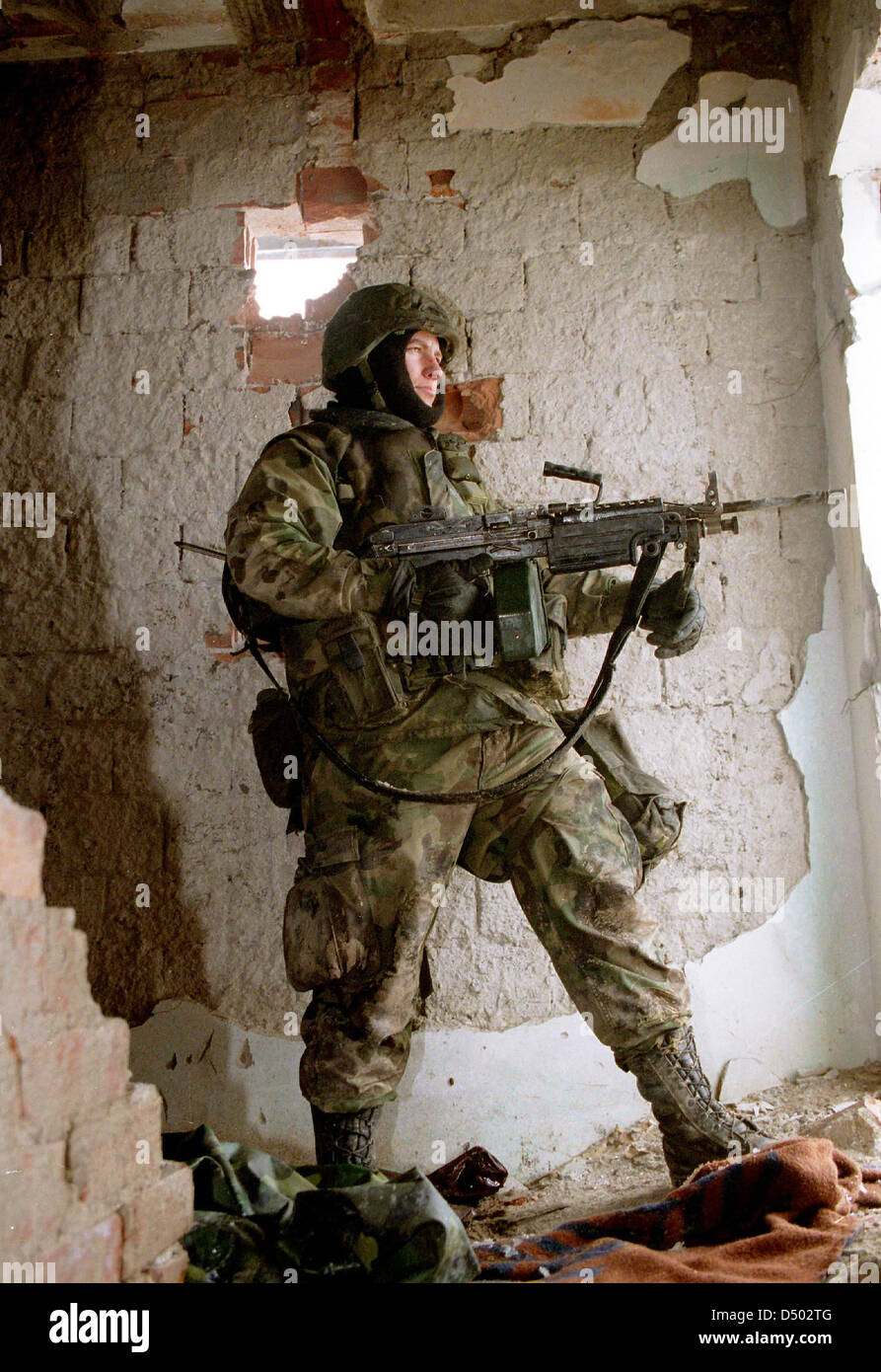 Yugoslavia civil war nato hi-res stock photography and images - Alamy