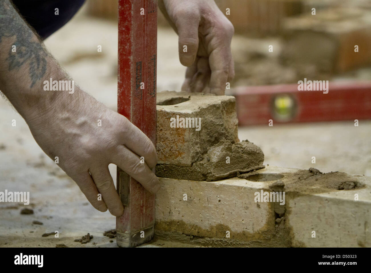 Bricklaying tools hi-res stock photography and images - Alamy