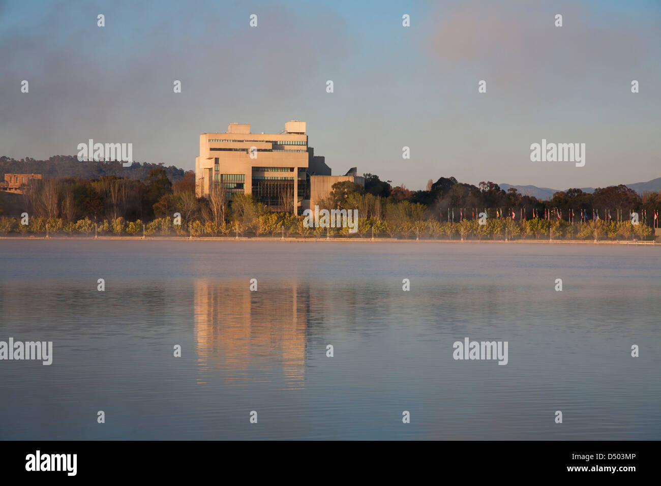The High Court building is an outstanding example of late modern ...