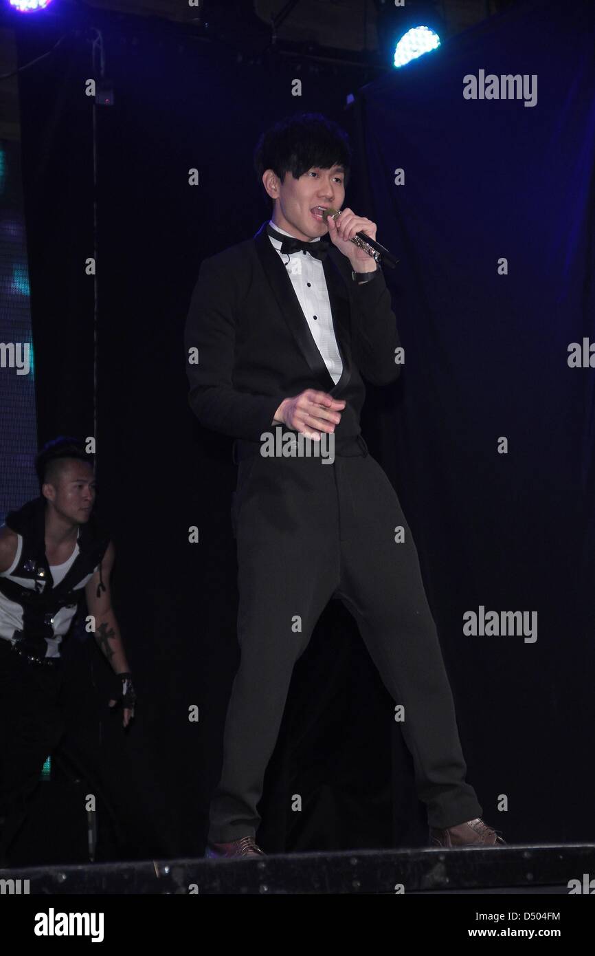 JJ Lam performed at a fashion magazine anniversary party in Taipei ...