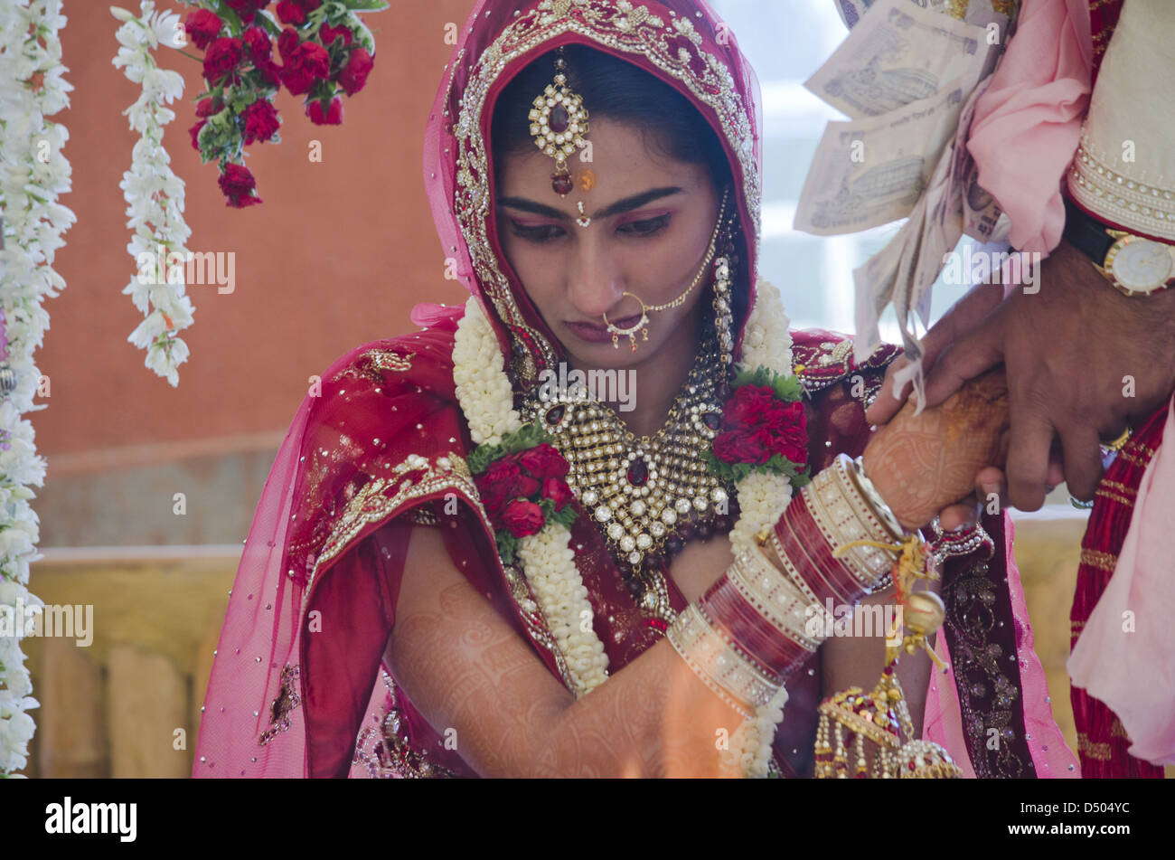 Happy Indian couple at their wedding Stock Photo - Alamy
