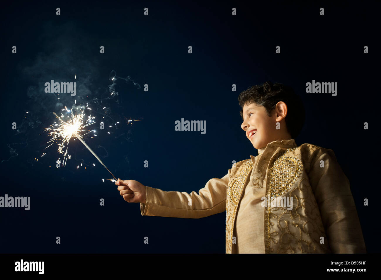 Phuljhari hi-res stock photography and images - Alamy