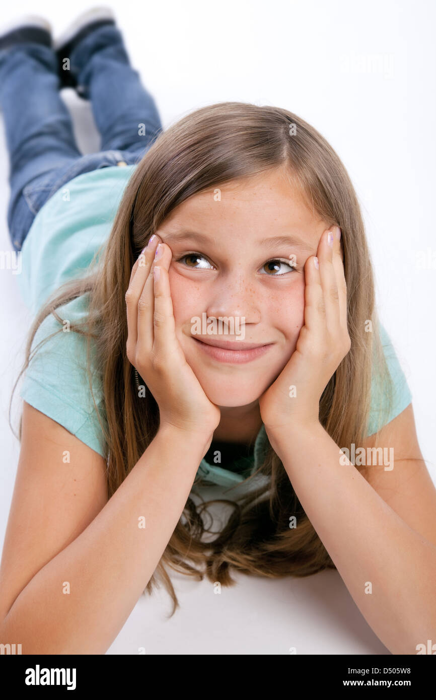 young girl looking up Stock Photo - Alamy