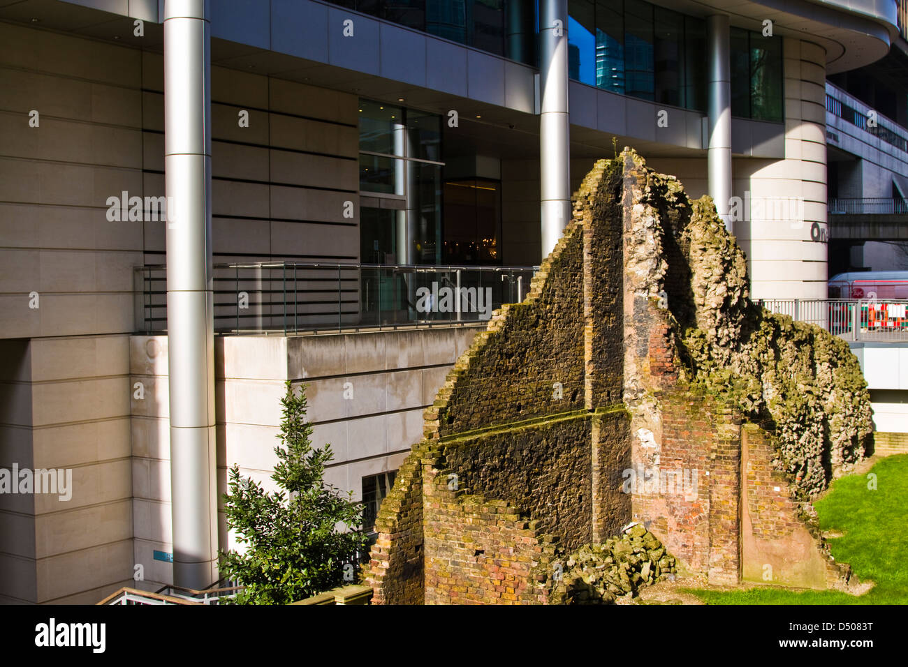 London wall, City of London Stock Photo - Alamy