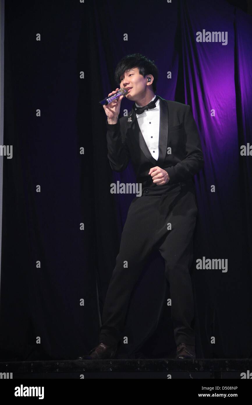 JJ Lam performed at a fashion magazine anniversary party in Taipei ...