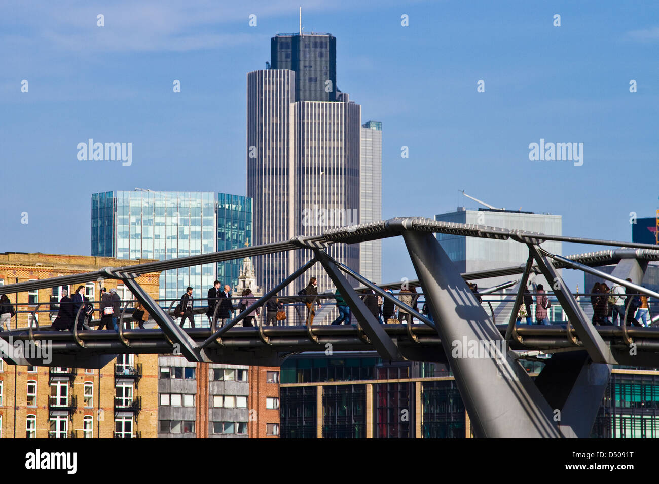 Millennium tower london hi-res stock photography and images - Alamy