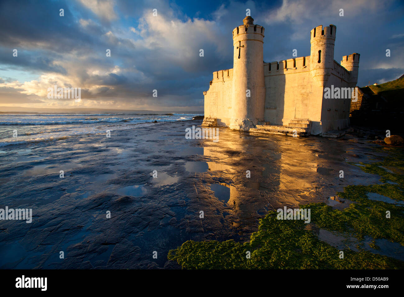 Enniscrone ireland hi-res stock photography and images - Alamy