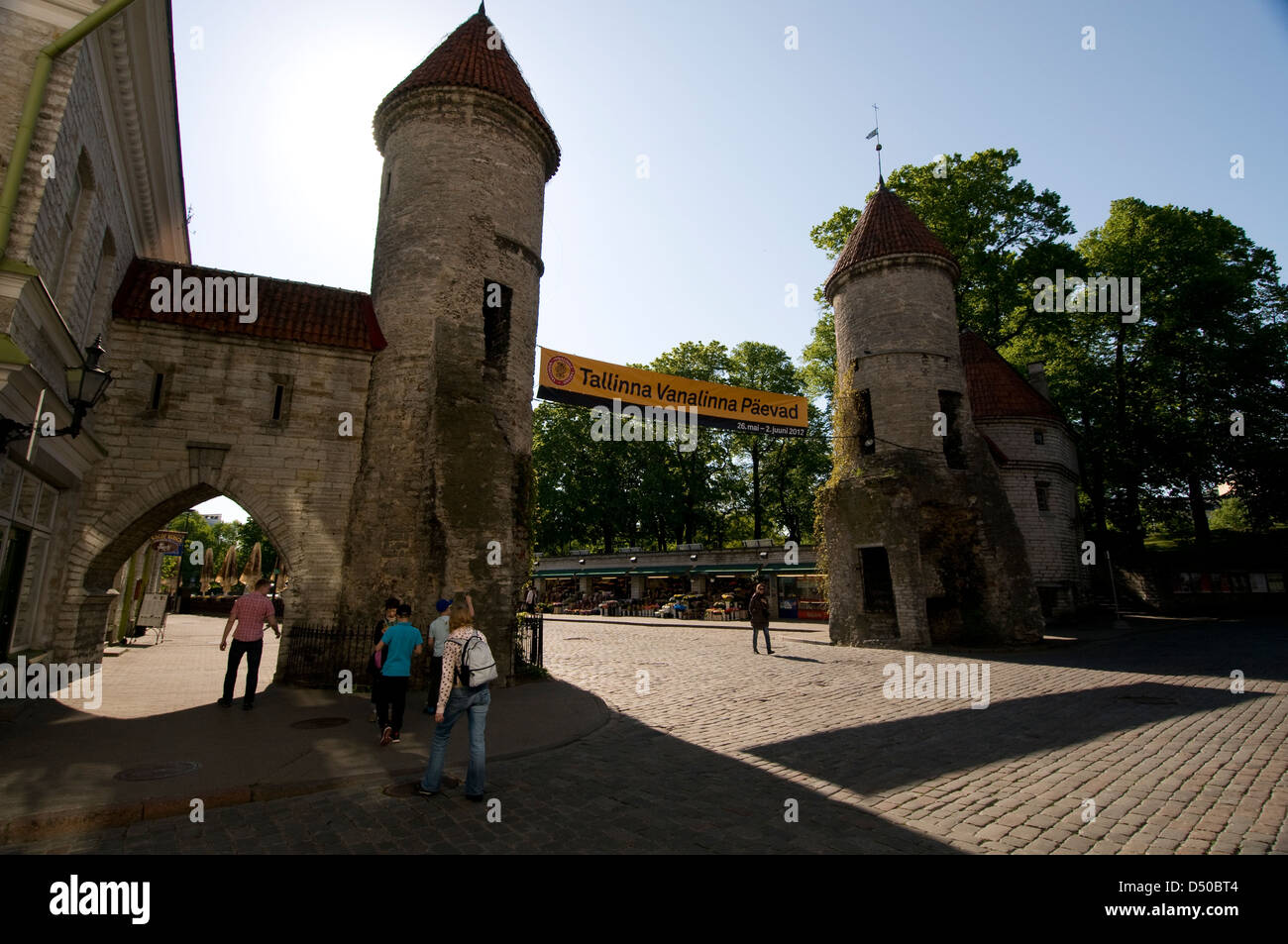 The twin towers of Viru Gates, and the main entrance to Tallinn Old ...