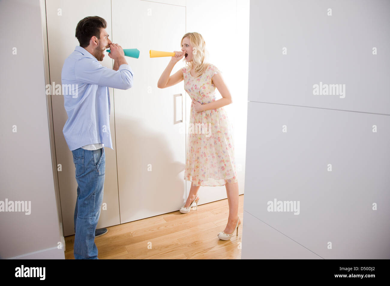Couple trying to communicate Stock Photo - Alamy