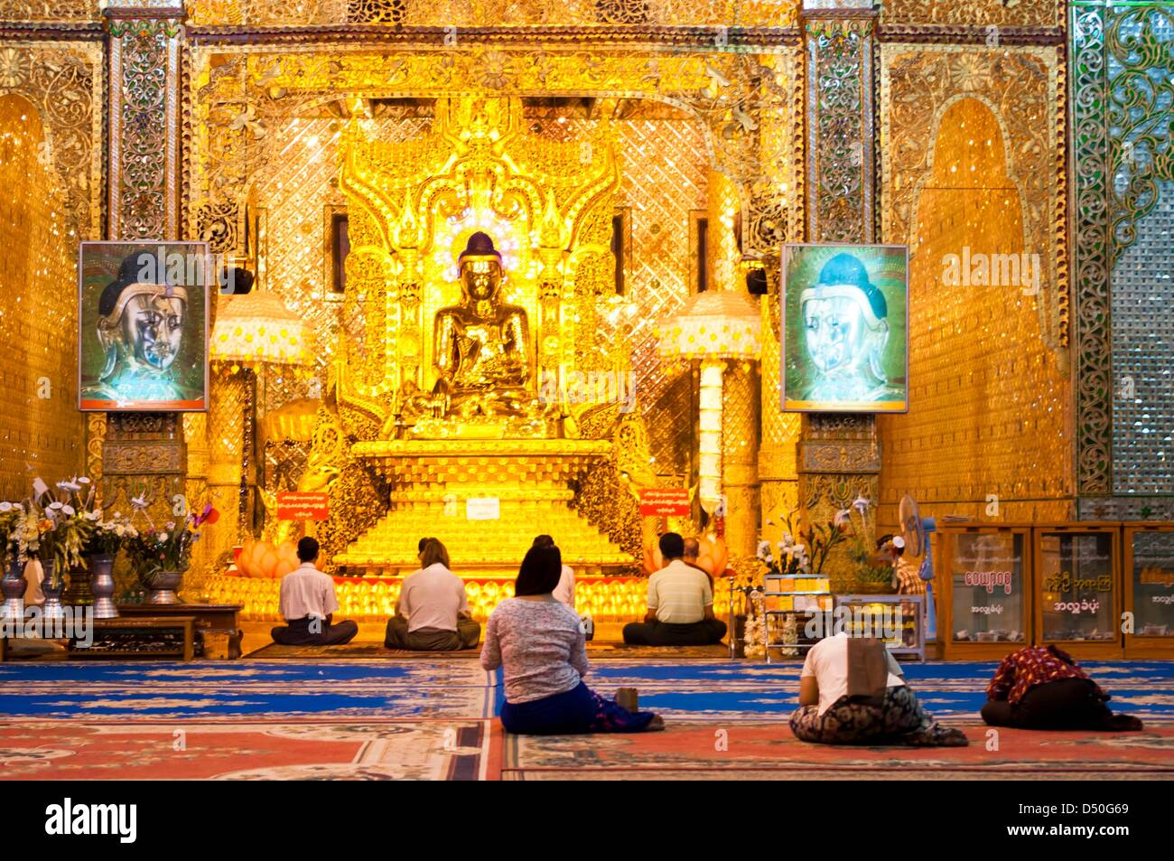 Yangon, Botataung Pagoda Stock Photo - Alamy