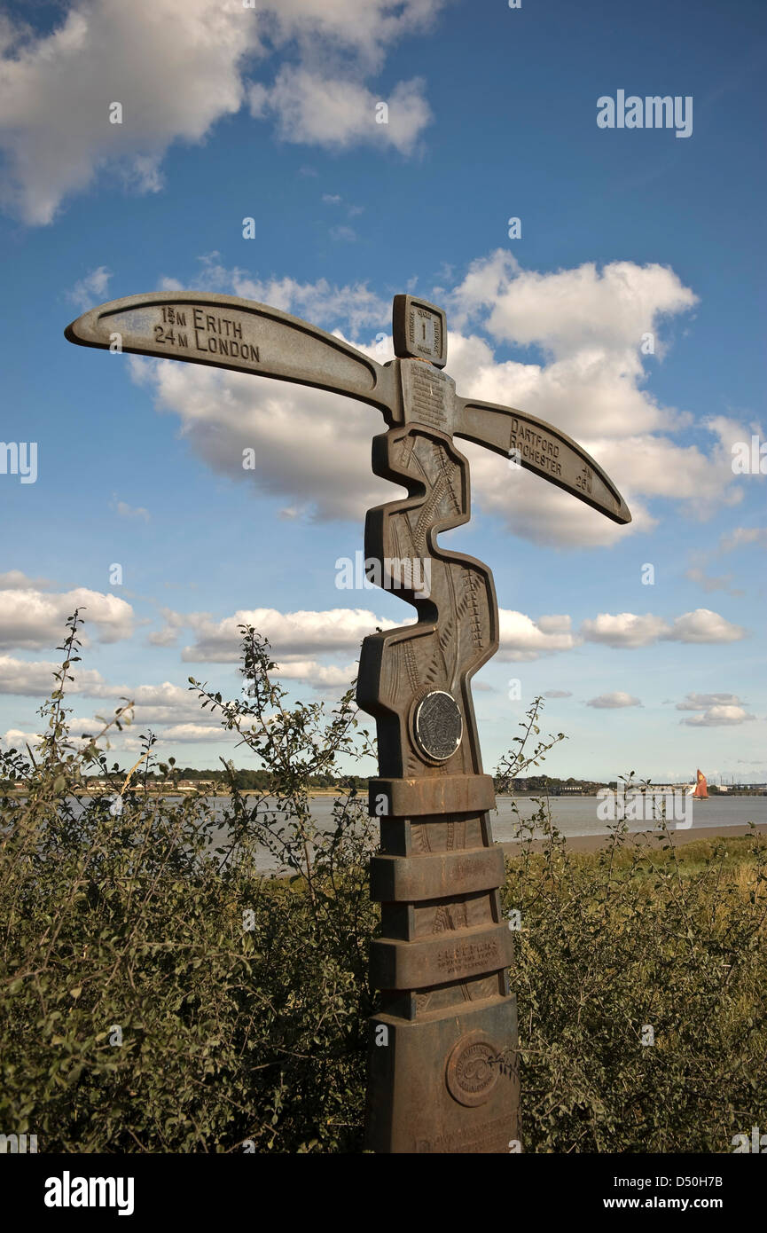 Way marker hi-res stock photography and images - Alamy