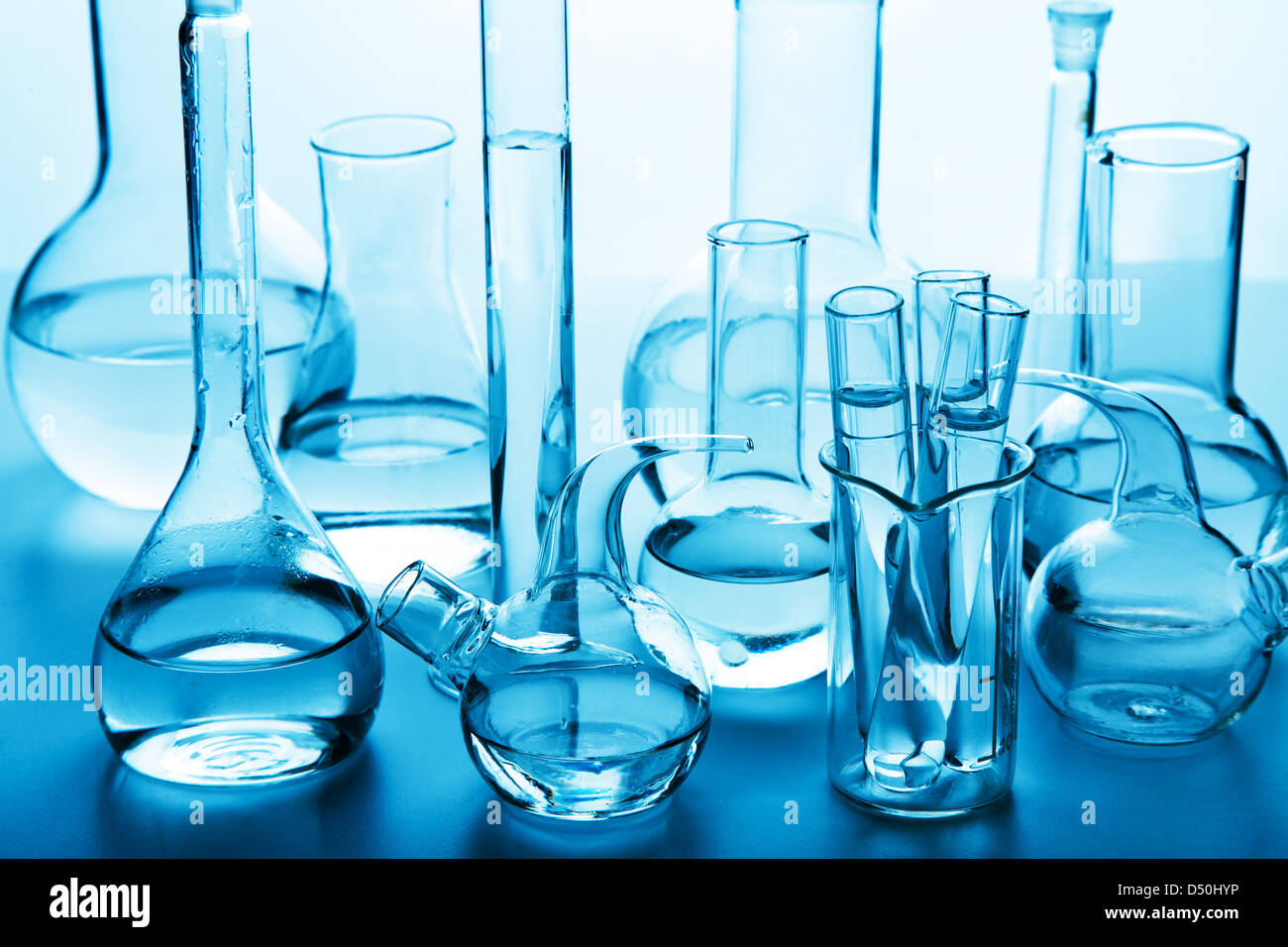 chemical laboratory glassware Stock Photo - Alamy