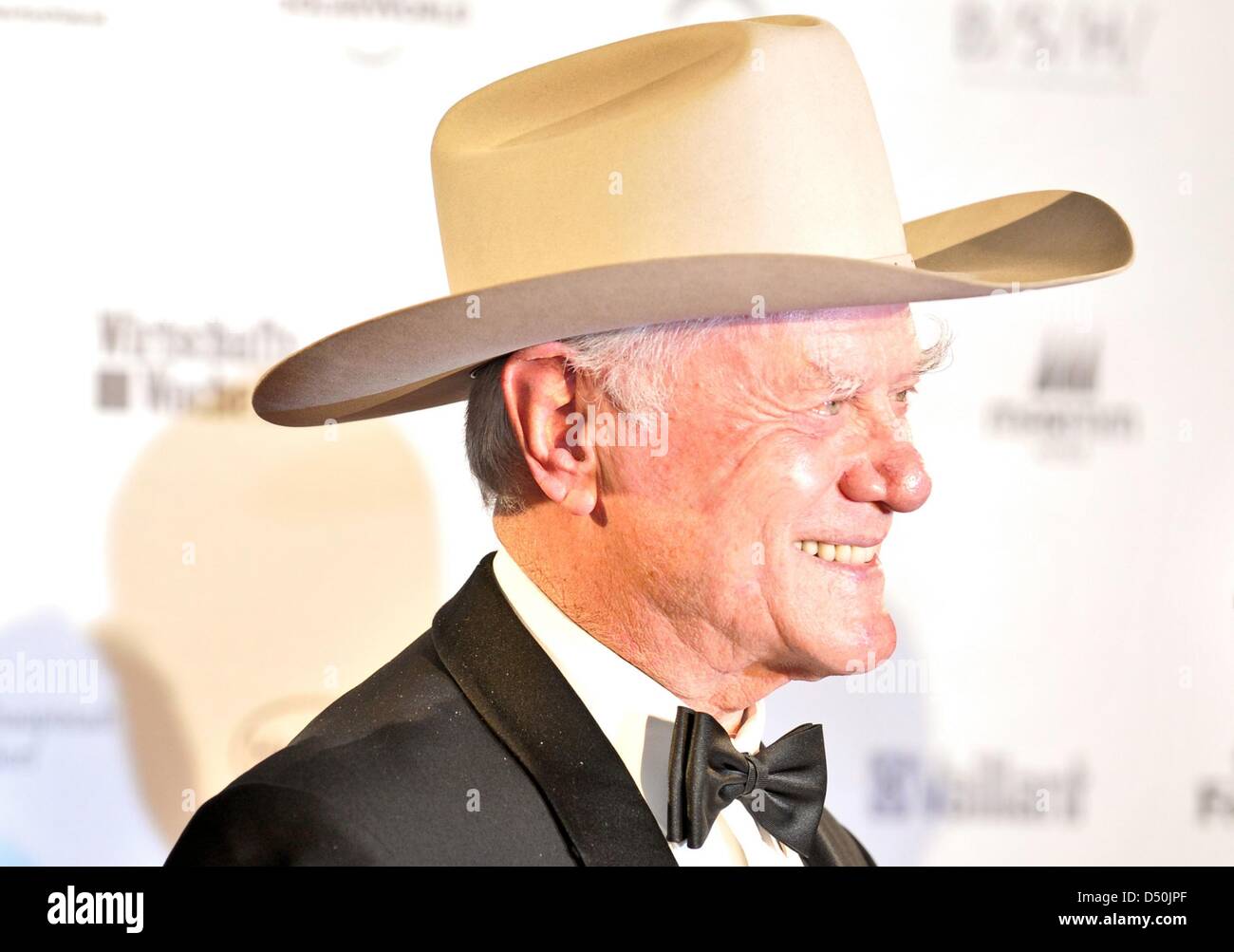 US actor Larry Hagman arrives for the German Sustainability Prize in ...