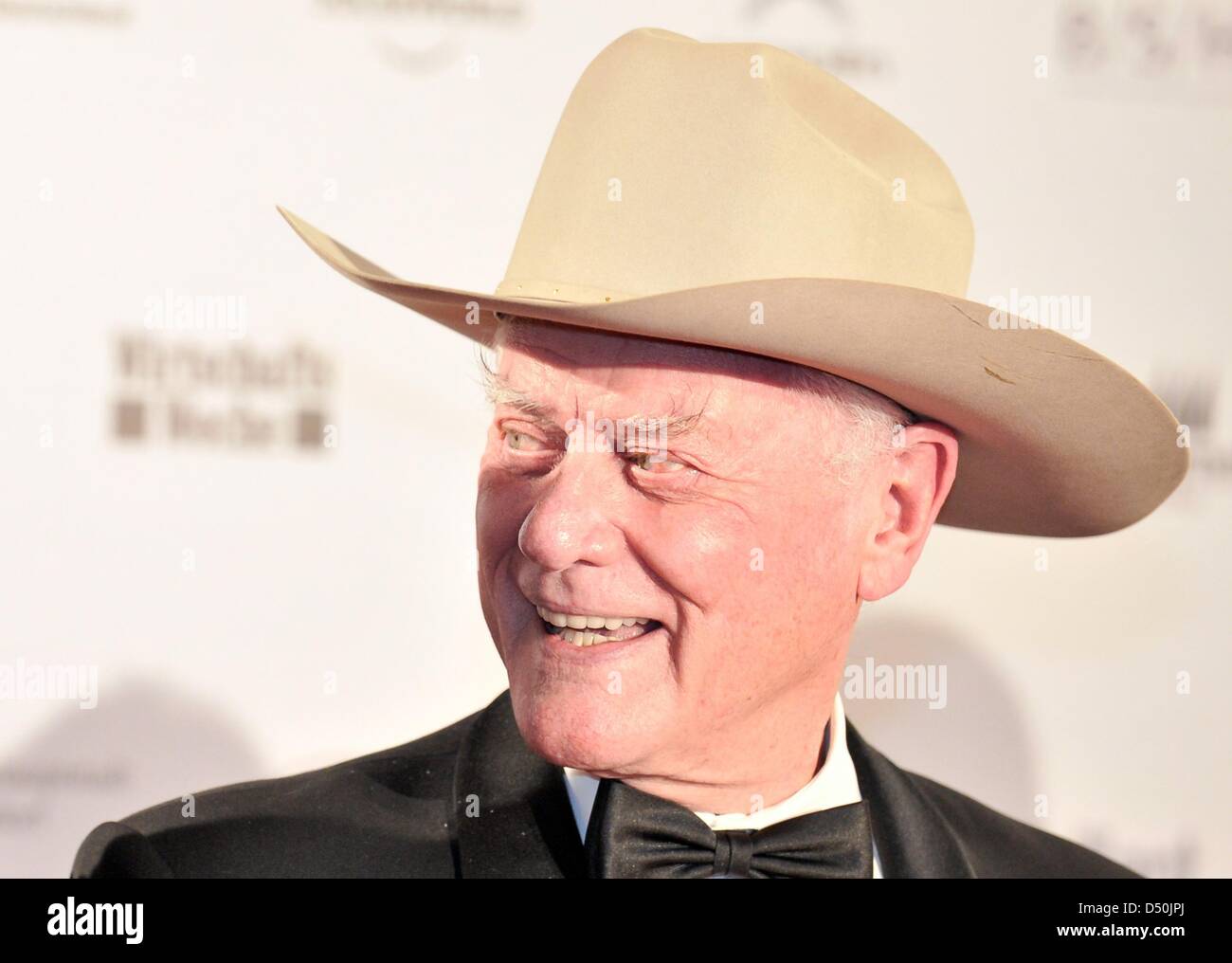 US actor Larry Hagman arrives for the German Sustainability Prize in ...