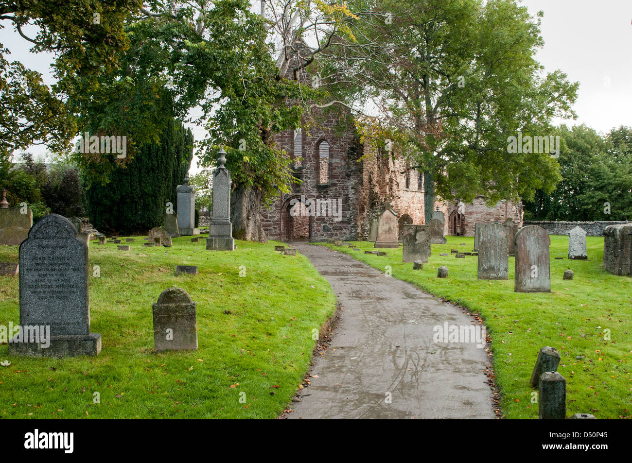 Beauly priory scotland hi-res stock photography and images - Alamy