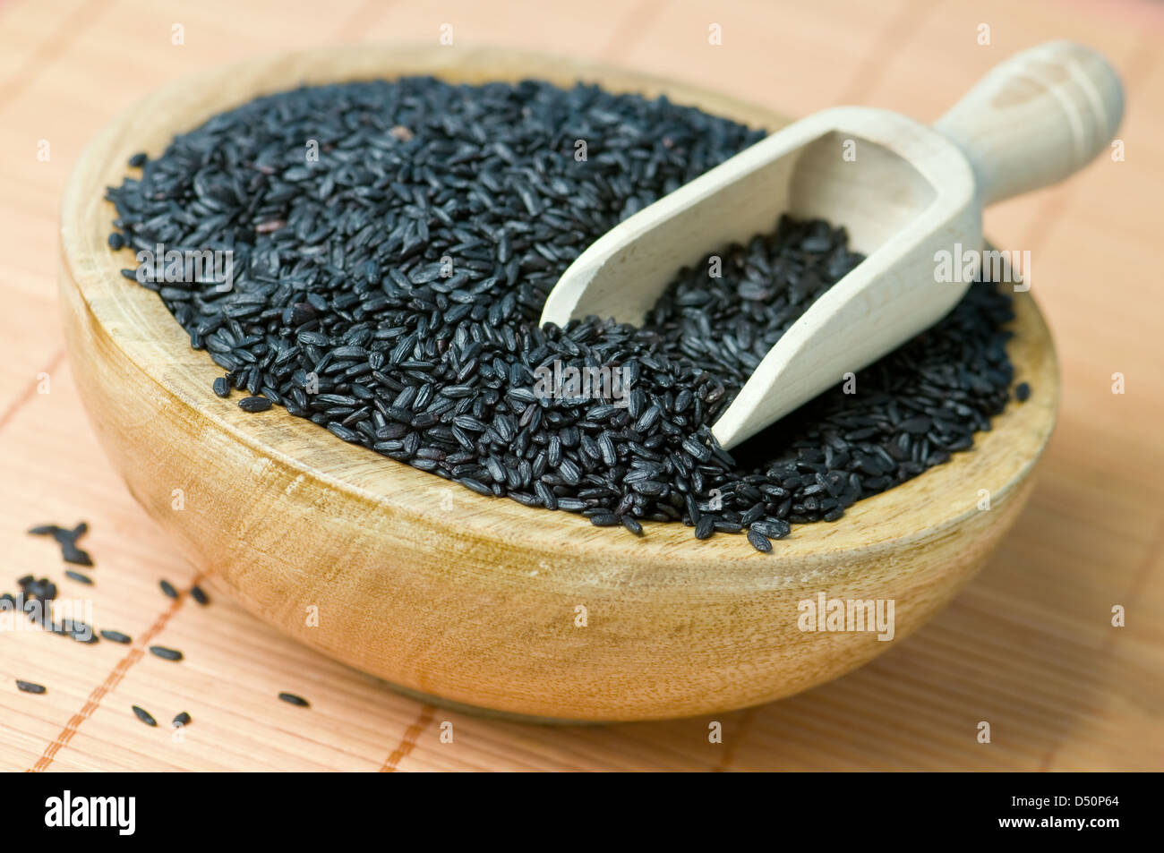 black china rice in wood plate Stock Photo - Alamy
