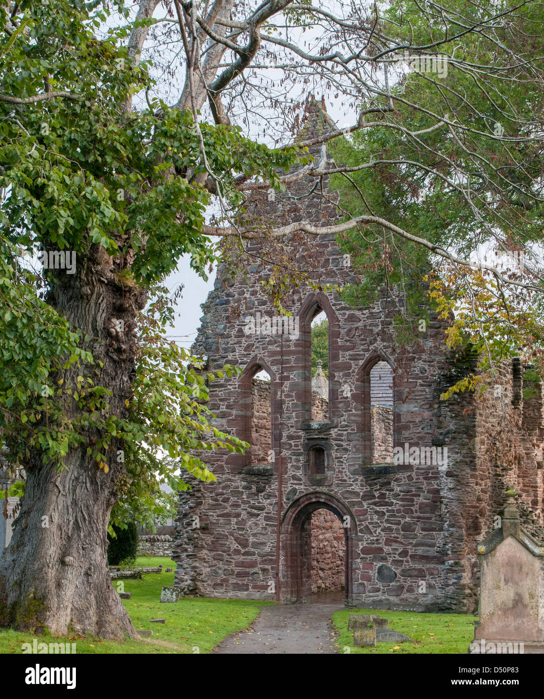 Beauly priory scotland hi-res stock photography and images - Alamy