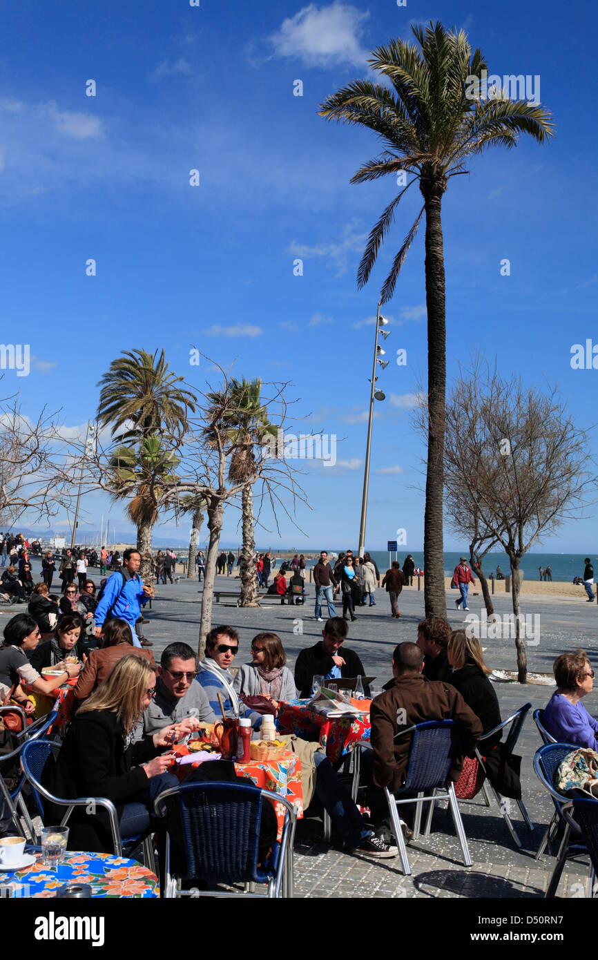 Barcelona cafe city hi-res stock photography and images - Alamy