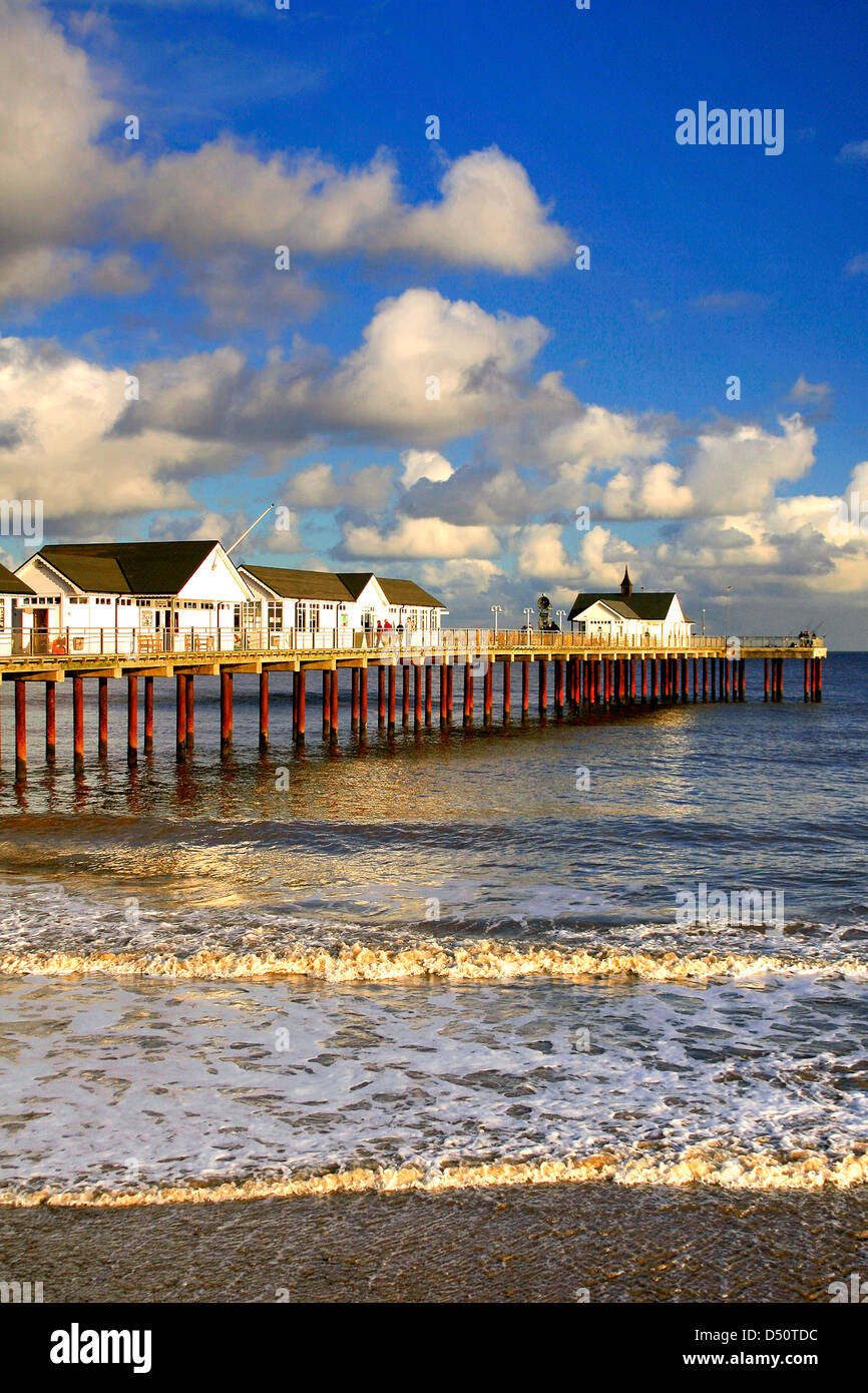 Beaches and rainbows hi-res stock photography and images - Alamy