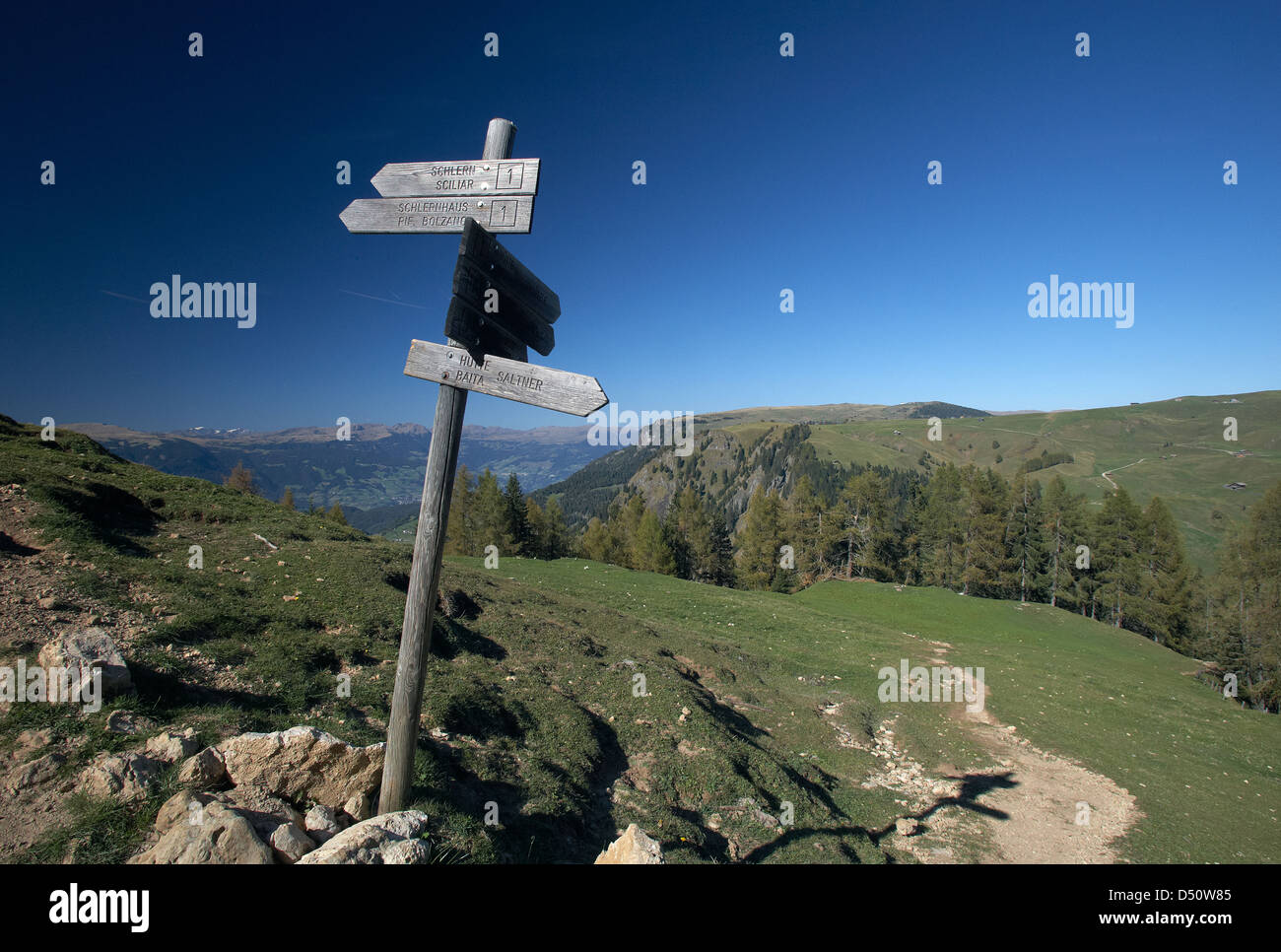 Compatsch, Italy, signs for trails Stock Photo - Alamy