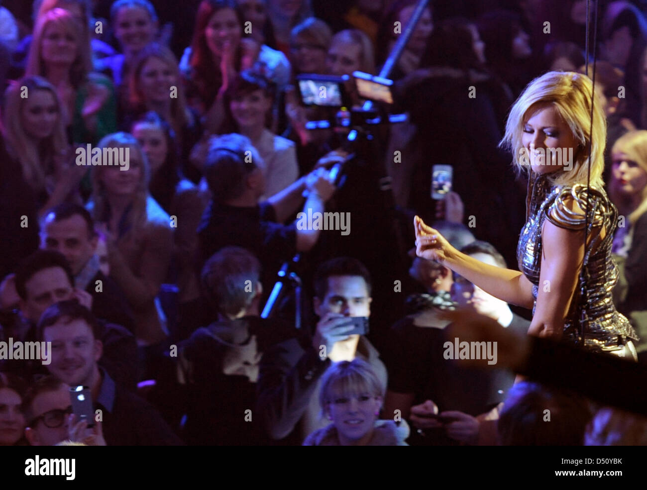 Berlin, Germany. 21st March 2013. Show host Helene Fischer presents the ...