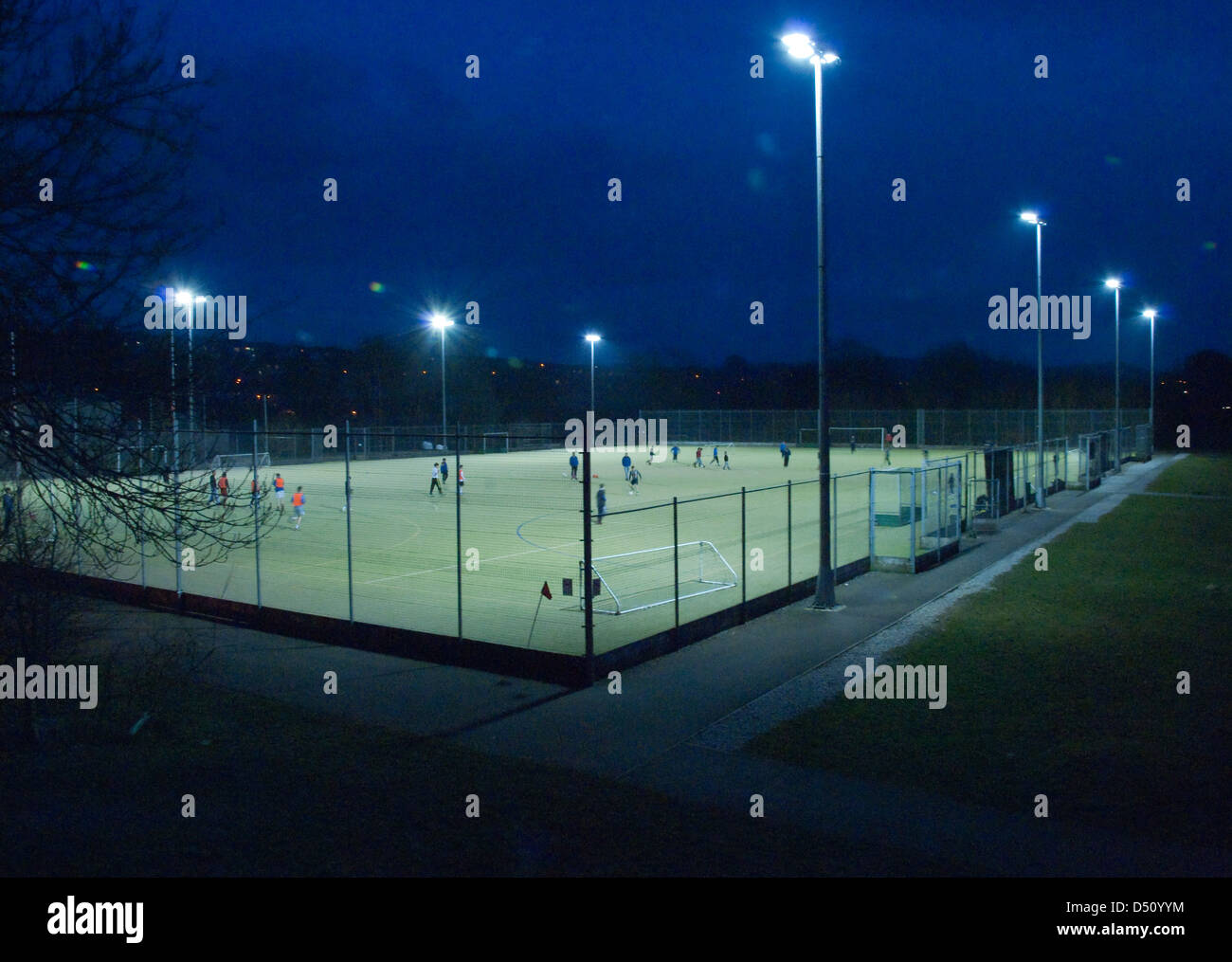 Astro turf football pitch hi-res stock photography and images - Alamy