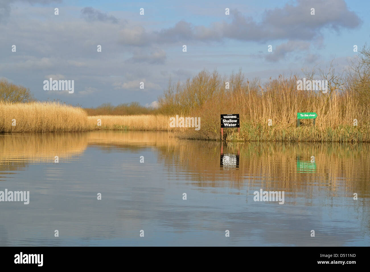 Surlingham broad hi-res stock photography and images - Alamy