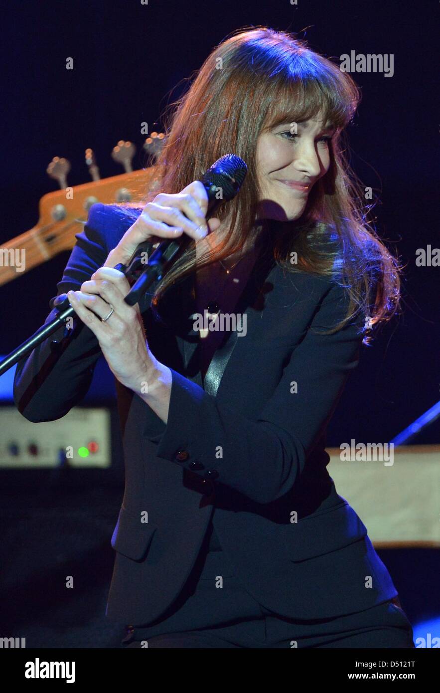 Berlin, Germany. 21st March 2013. French singer Carla Bruni performs ...