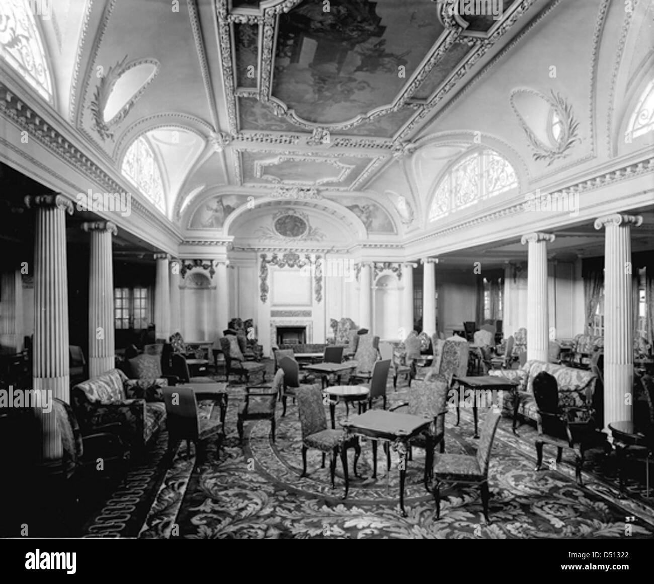 Rms aquitania cunard line ocean hi-res stock photography and images - Alamy