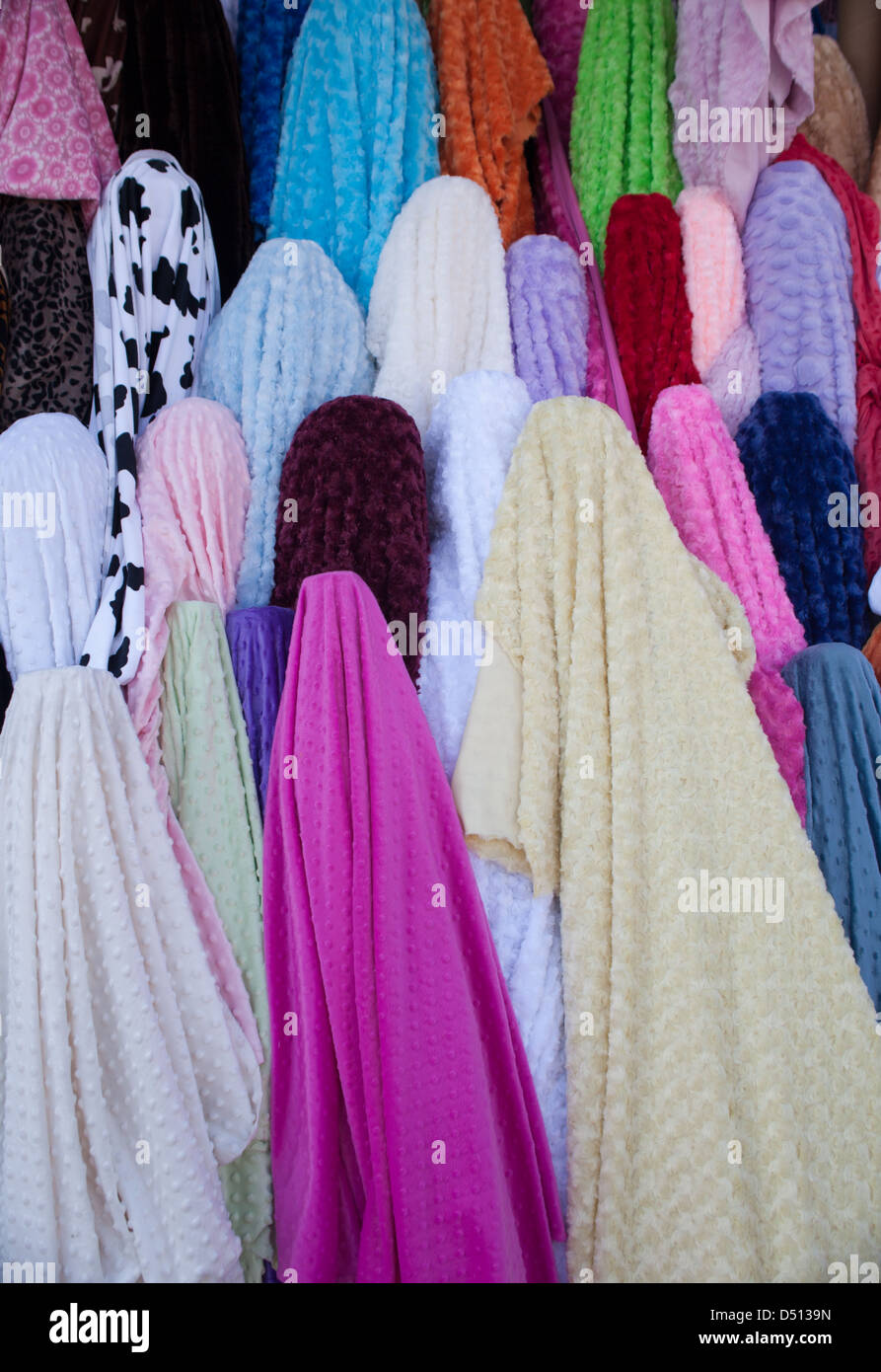 Cloth sample hi-res stock photography and images - Alamy