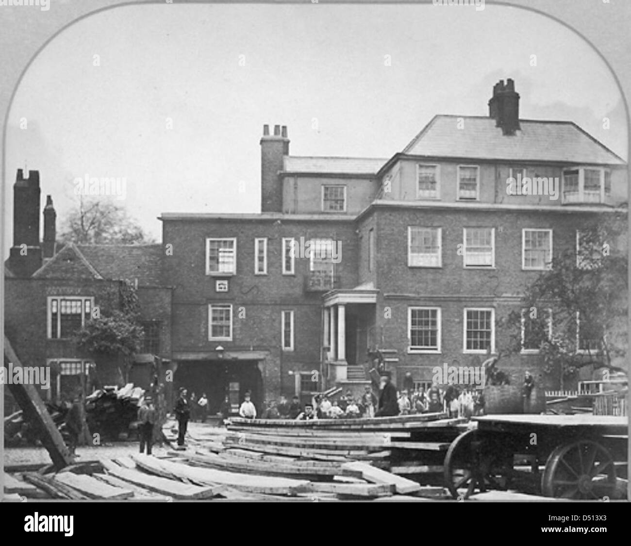 Blackwall Yard House, located in the UK, was a prominent shipbuilding ...