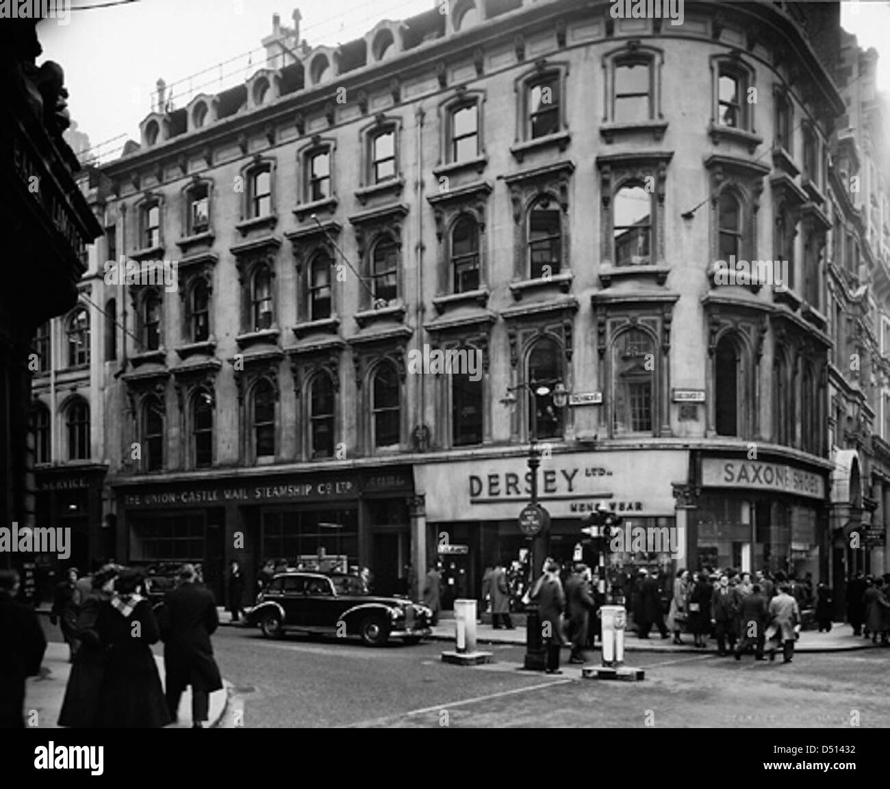 The Union-Castle Line offices, located on Fenchurch Street in London ...