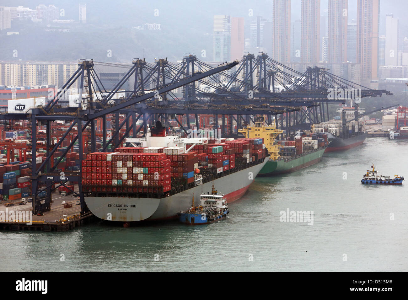 Hong Kong, China, container ships in the Hong Kong International ...