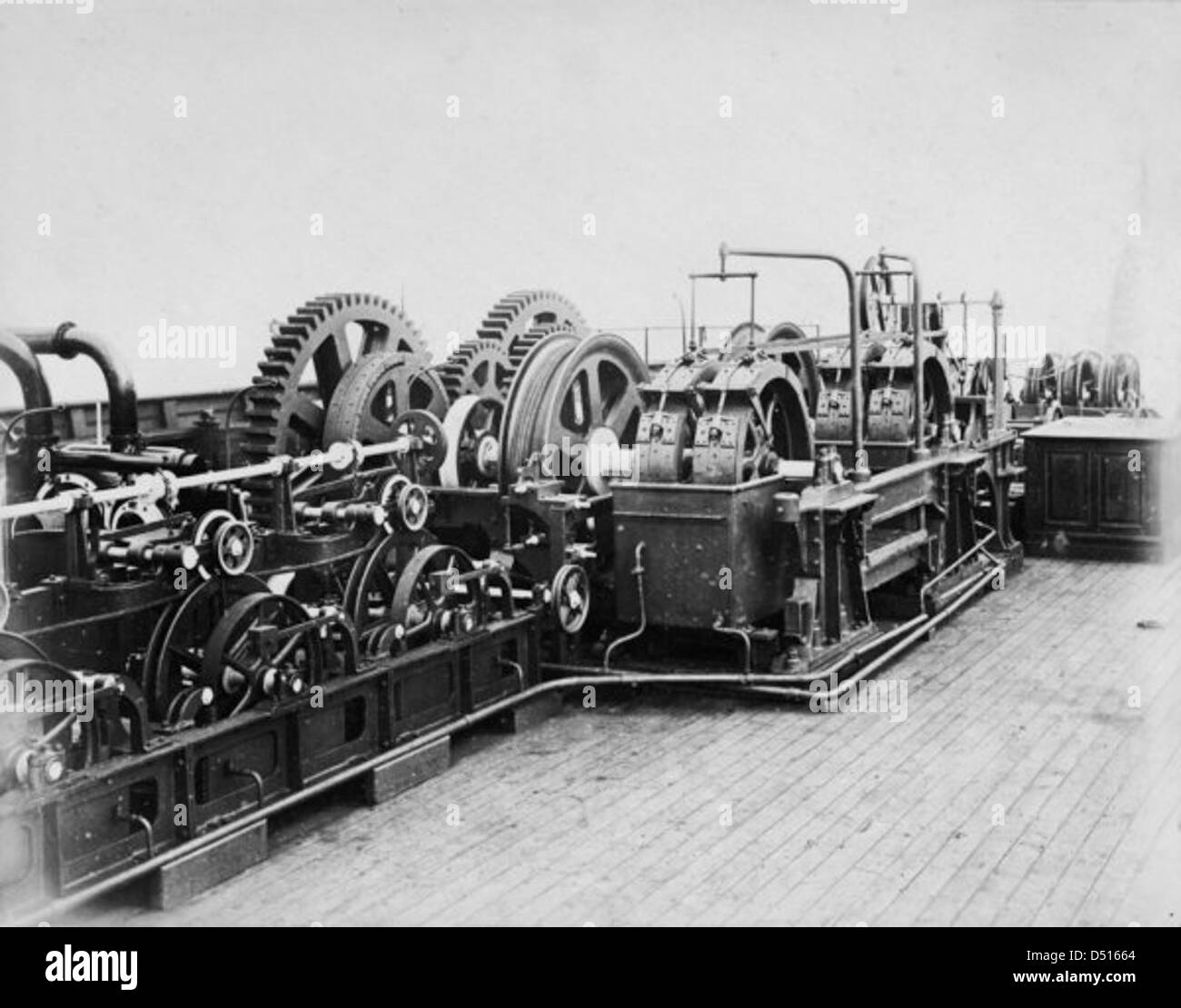 Great eastern cable Black and White Stock Photos & Images - Alamy