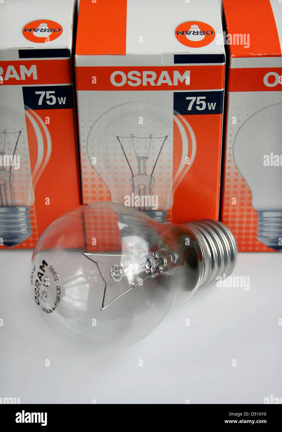 75 watt hi-res stock photography and images - Alamy