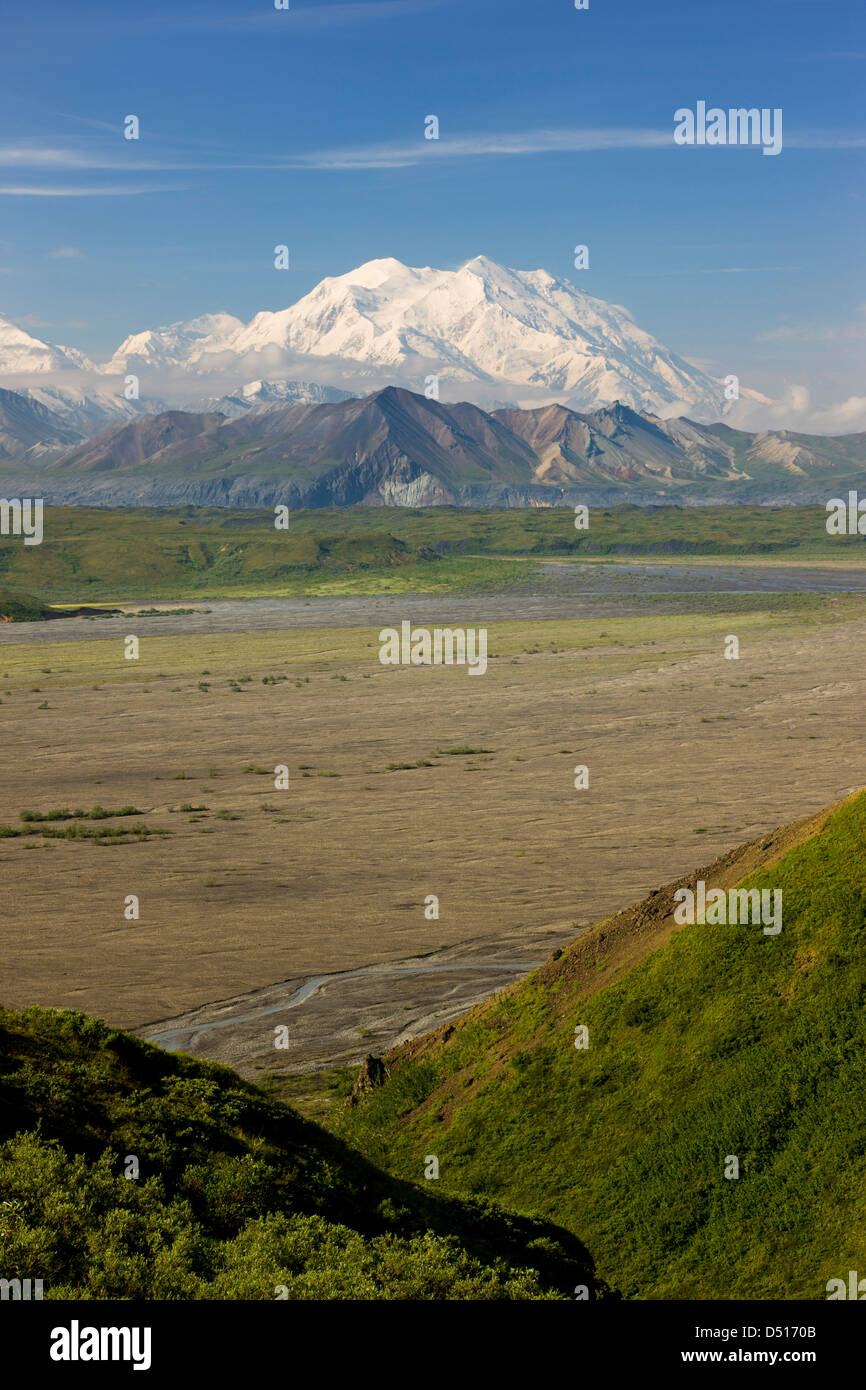Alaska in the far north west of america hi-res stock photography and ...