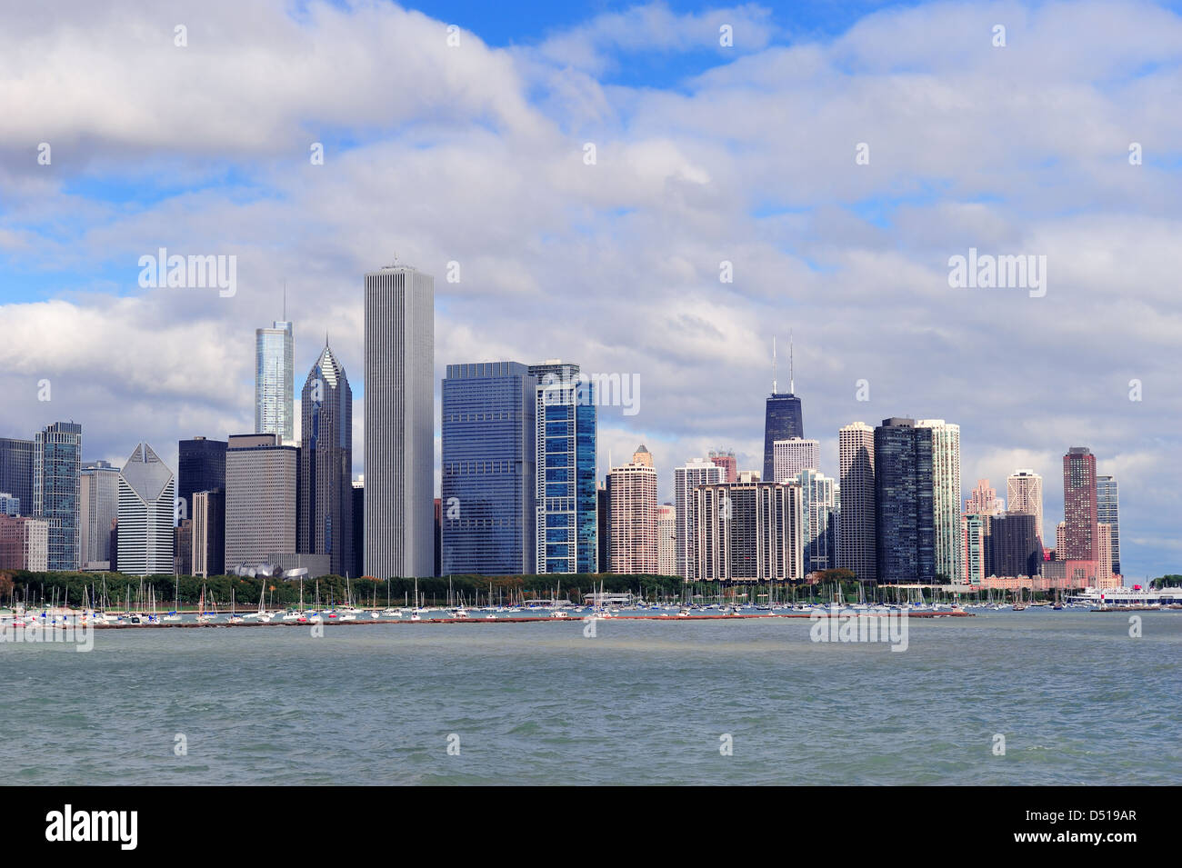 Chicago skyline panorama with skyscrapers over Lake Michigan with ...