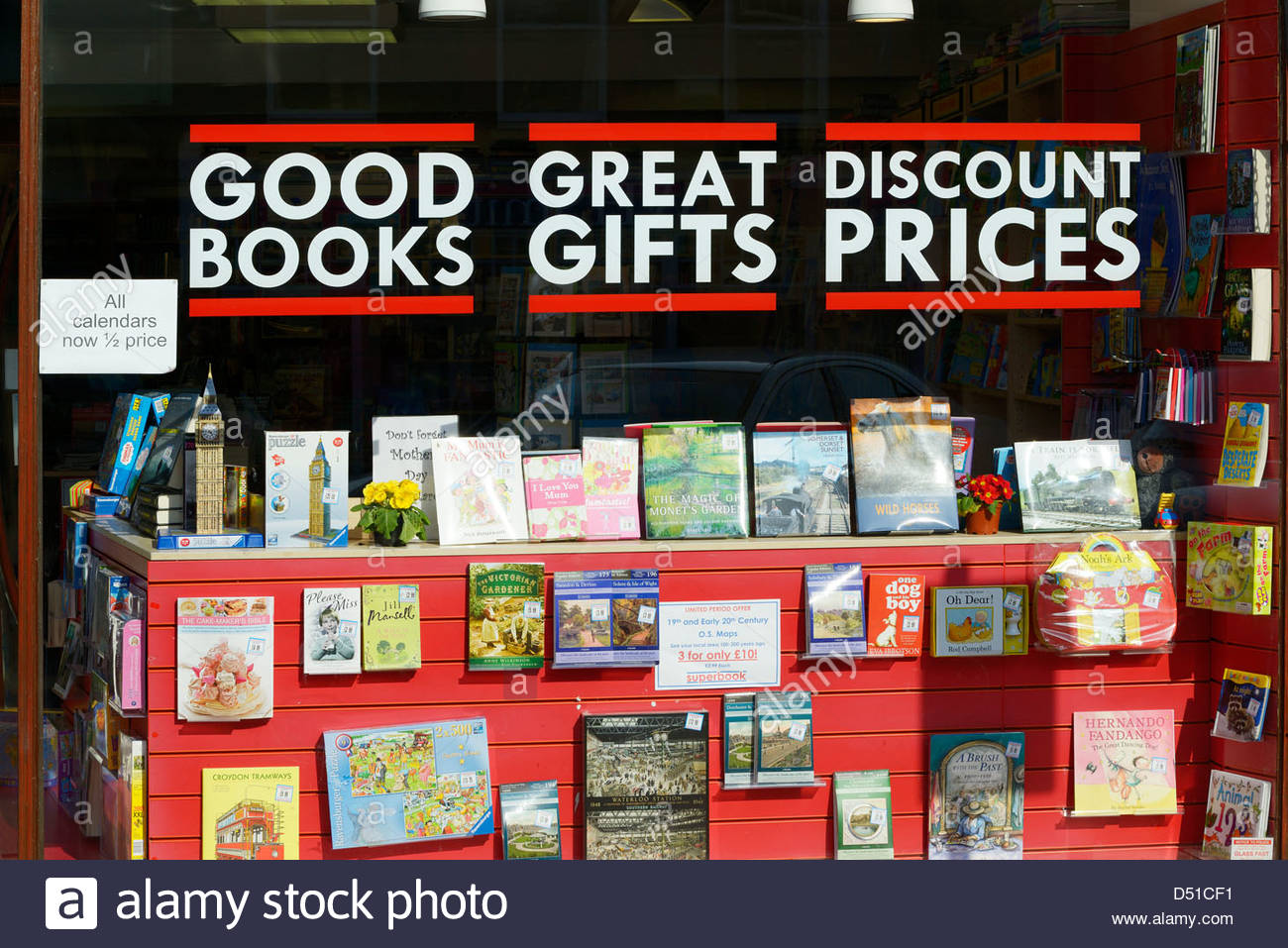 Bookshop Window High Resolution Stock Photography and Images - Alamy